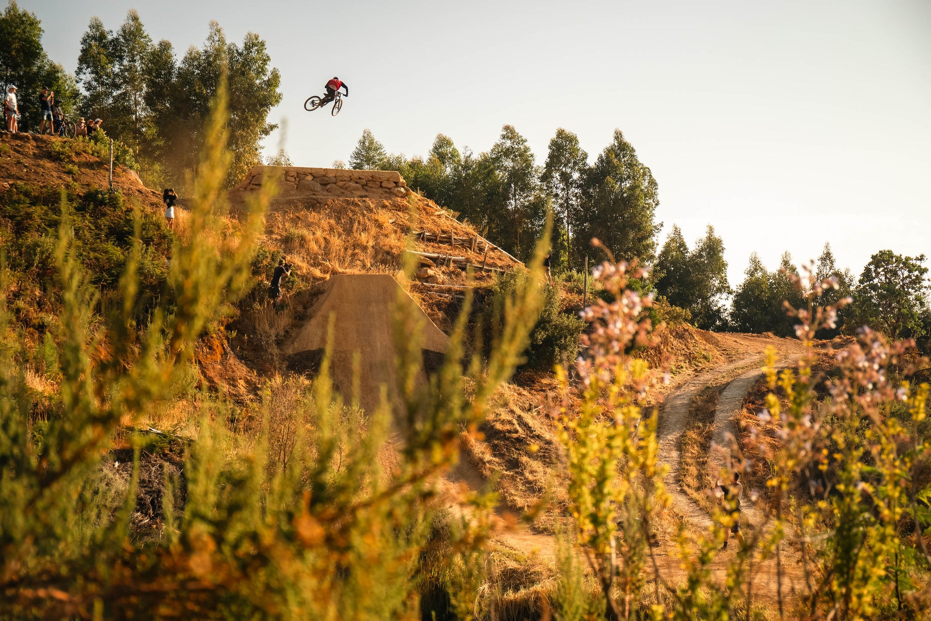 HELFARE | Performance Driven MTB Apparel