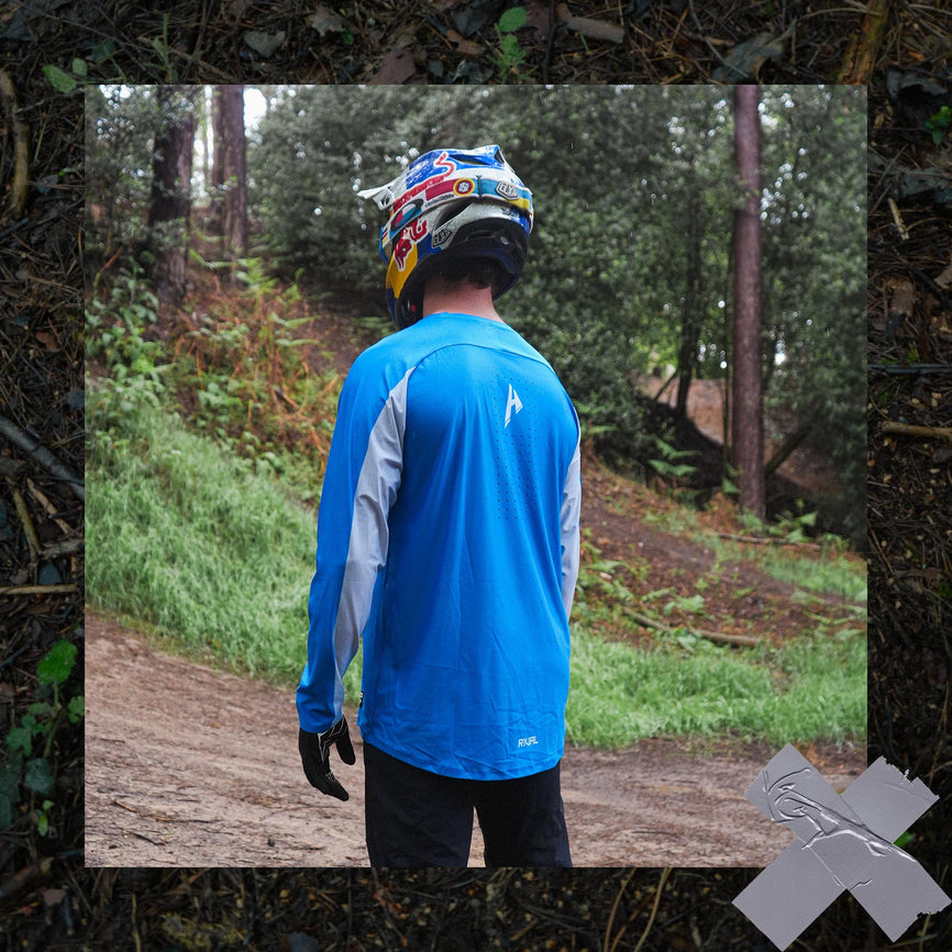 HELFARE | Performance Driven MTB Apparel