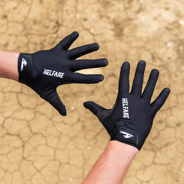 GLOVES – HELFARE