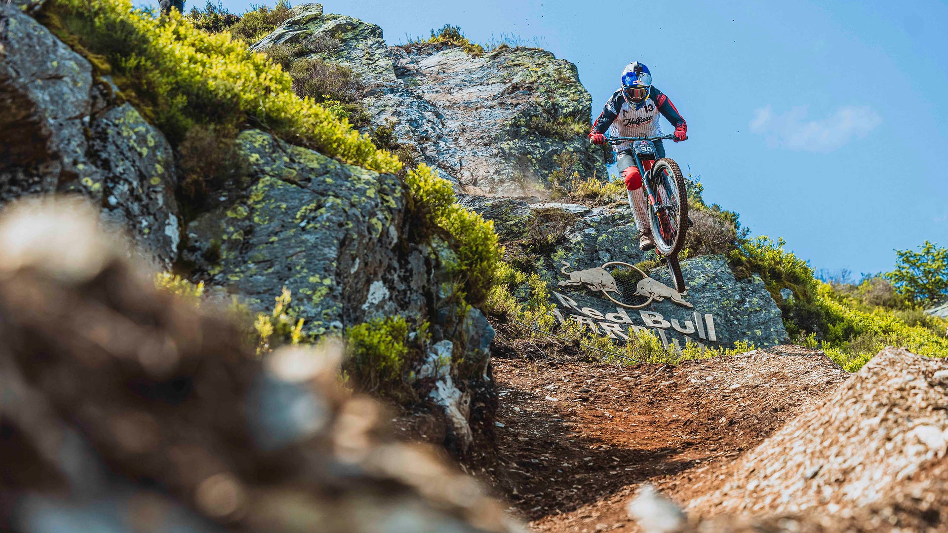 HELFARE | Performance Driven MTB Apparel